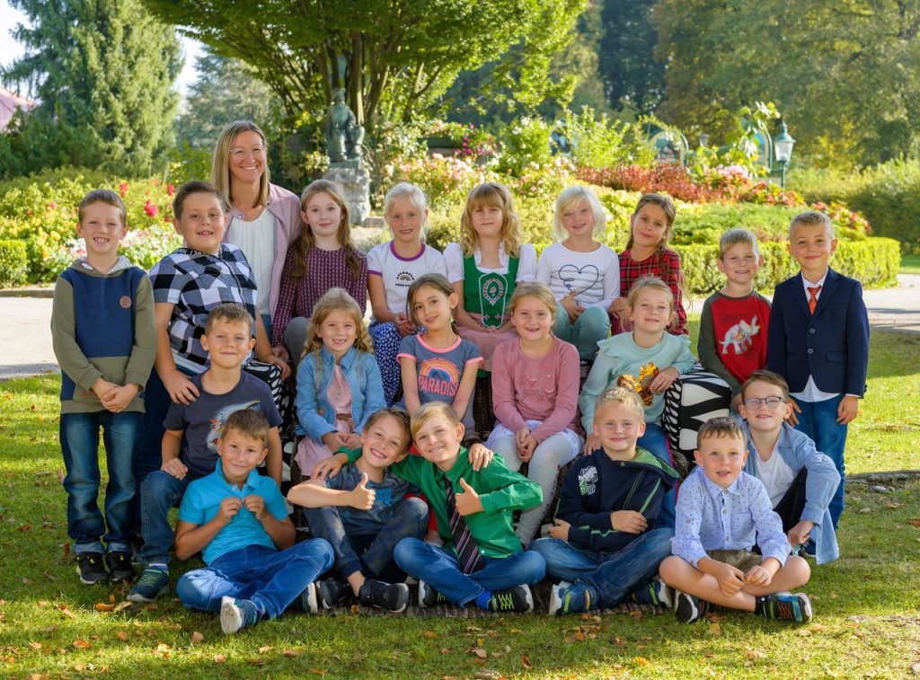 Klassen - Volkschule Krieglach